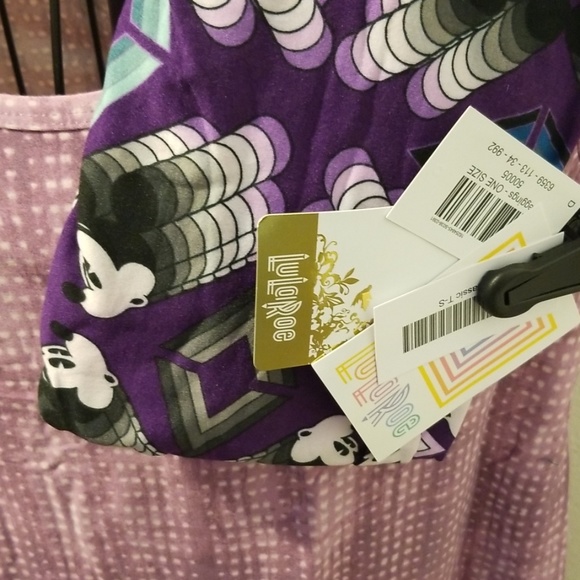 LuLaRoe | Other | Lularoe Classic T Small Disney Collection Leggings ...
